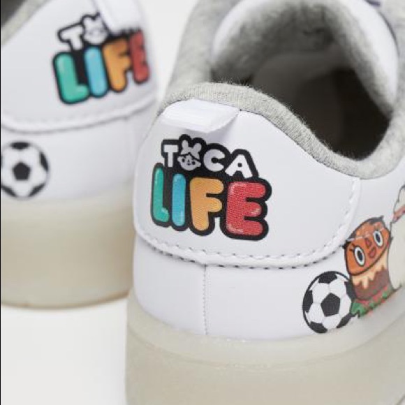 H&M | Shoes | Toca Life X Hm Sneakers With Lights | Poshmark